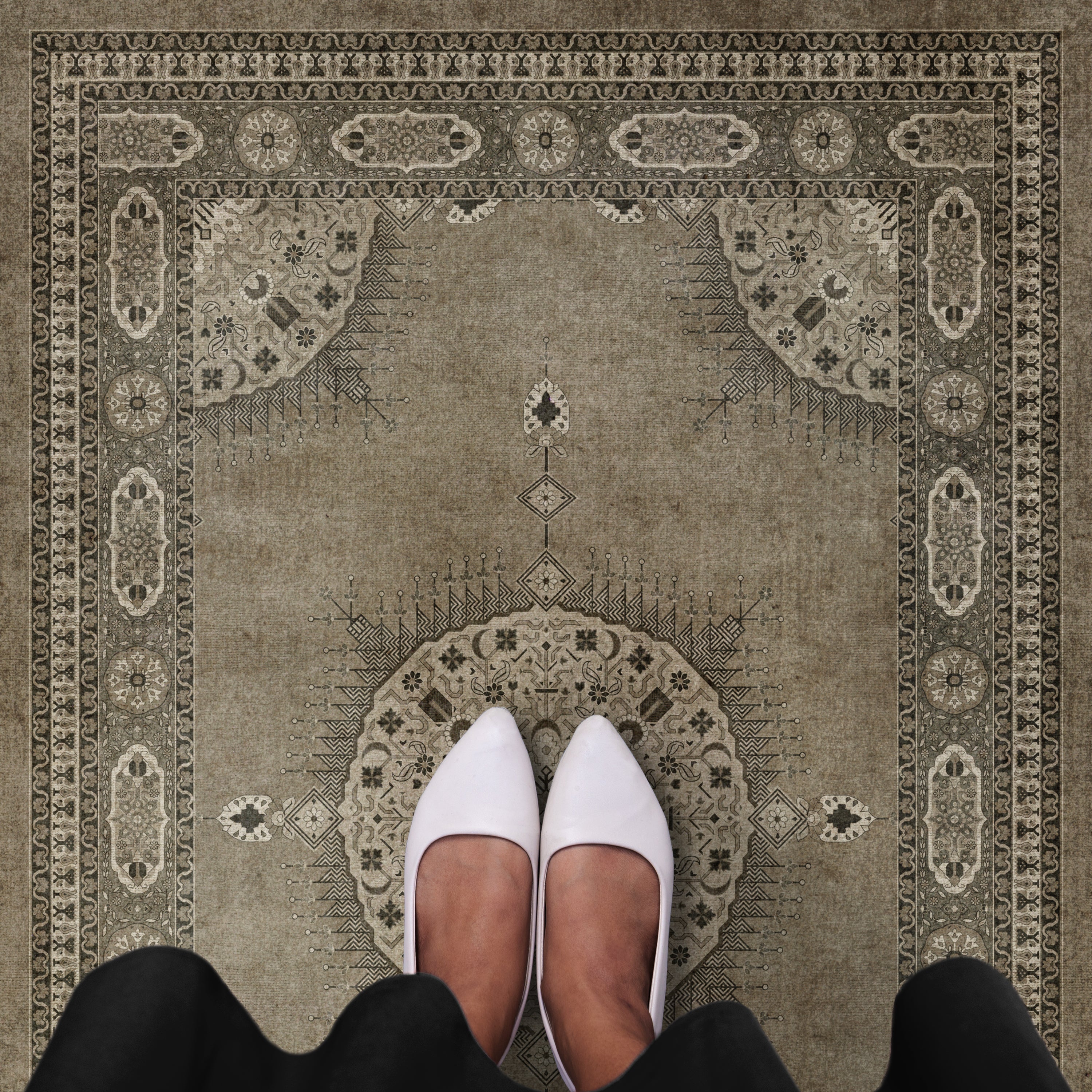 Vintage Vinyl Floorcloth Rug (Persian Bazaar - Tabriz - Daeva) – Hudson ...